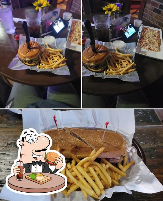 Sidelines Bar & Grill, Enterprise - Restaurant menu, prices and reviews