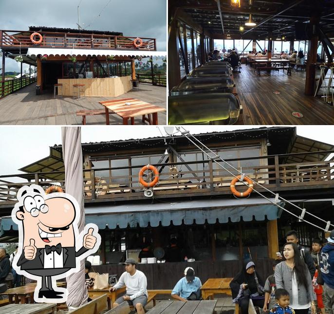 Cafe & Resto Nafiz, Bandung - Restaurant reviews