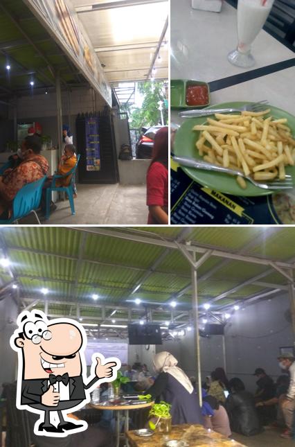 Cafe Bintang, Central Jakarta - Restaurant menu, prices and reviews