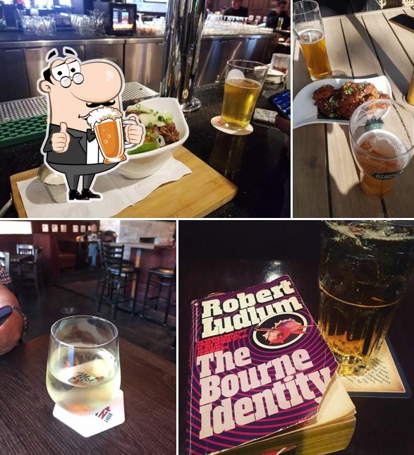 Admiral Pub, Burnaby, Gilmore - Restaurant menu, prices and reviews