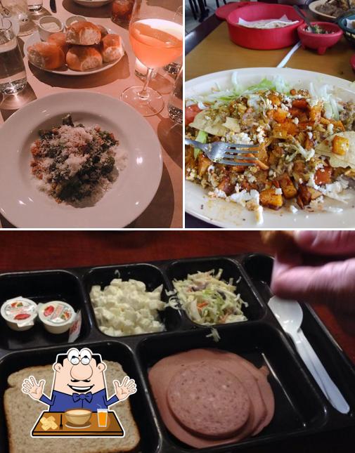 Chow Hall, Ina - Restaurant menu, prices and reviews