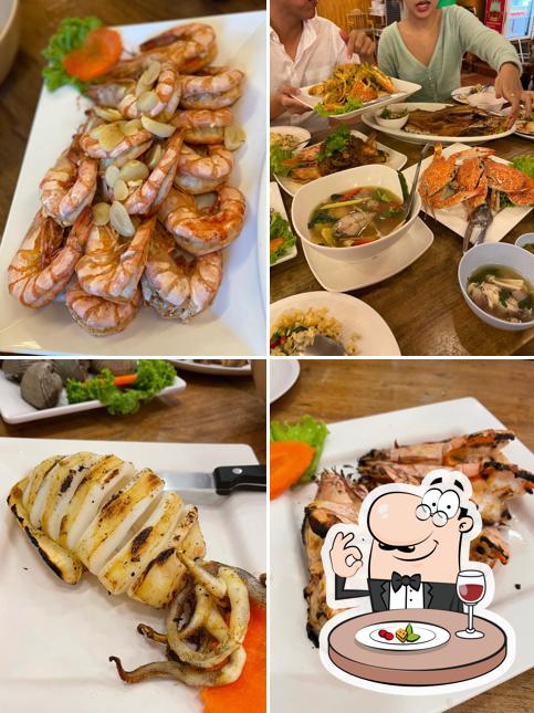 Mook Manee Seafood Restaurant, Rawai - Restaurant reviews
