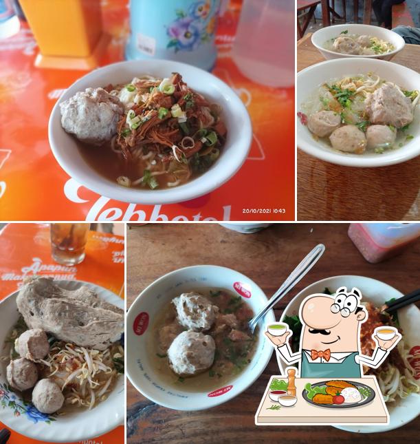 Top 5 restaurants with bakso in West Karawang, november 2024 ...