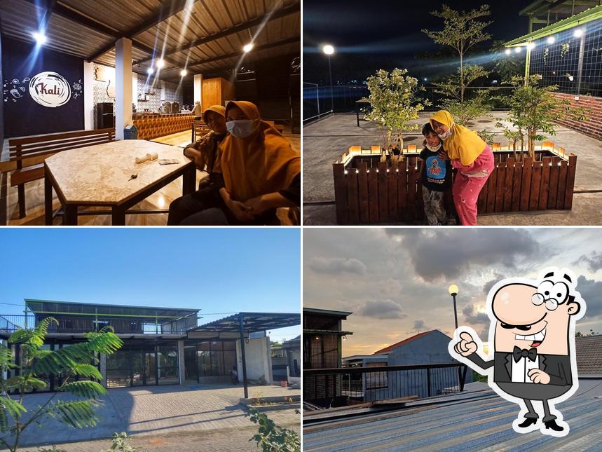 Kali cafe, Sidoarjo - Restaurant reviews