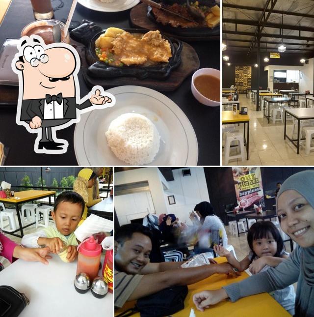 Waroeng Steak And Shake Purwokerto BBQ, Purwokerto - Restaurant menu ...