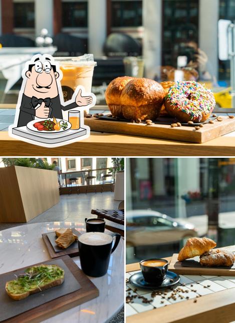 Deville Coffee, Vancouver, Waterfront - Restaurant menu, prices and reviews