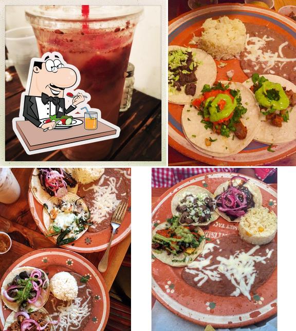 La Santisima restaurantes en Phoenix, verano 2024 - Restaurant Guru