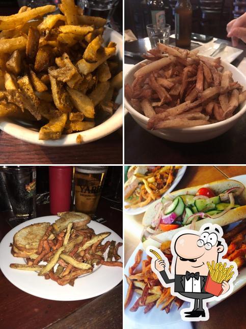 Good Dog Bar, Philadelphia, 15–16th & Locust - Restaurant menu, prices ...