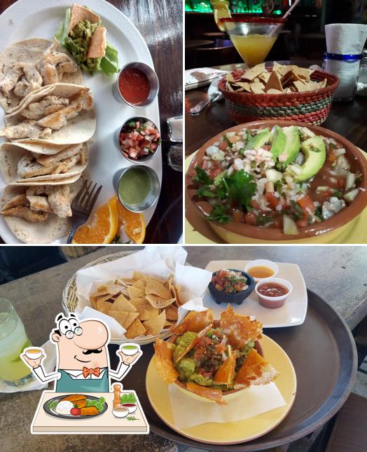 Canela pub & bar, Cabo San Lucas - Restaurant menu and reviews