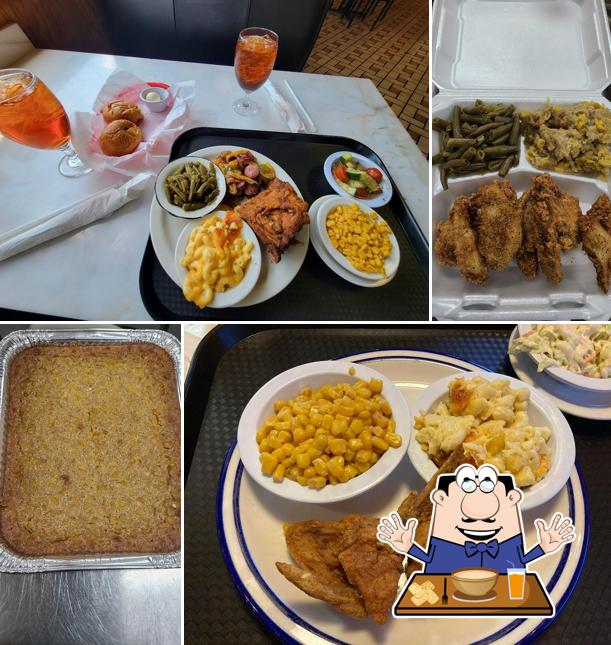 Val's Comfort Kitchen, Lynchburg - Restaurant menu, prices and reviews