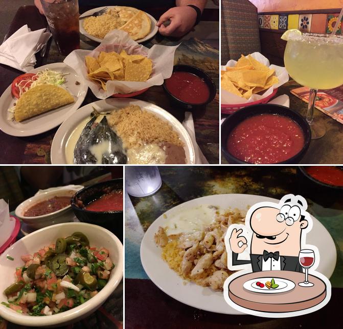 El Carrizo Restaurant in Columbus - Restaurant menu and reviews