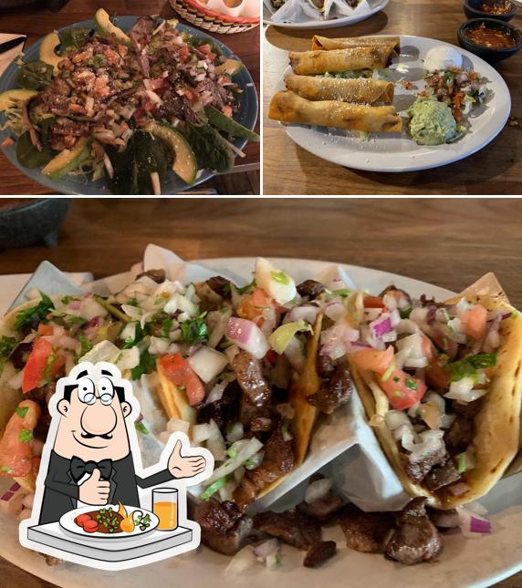 Los Pepe's at the Mall, Vancouver - Restaurant menu, prices and reviews