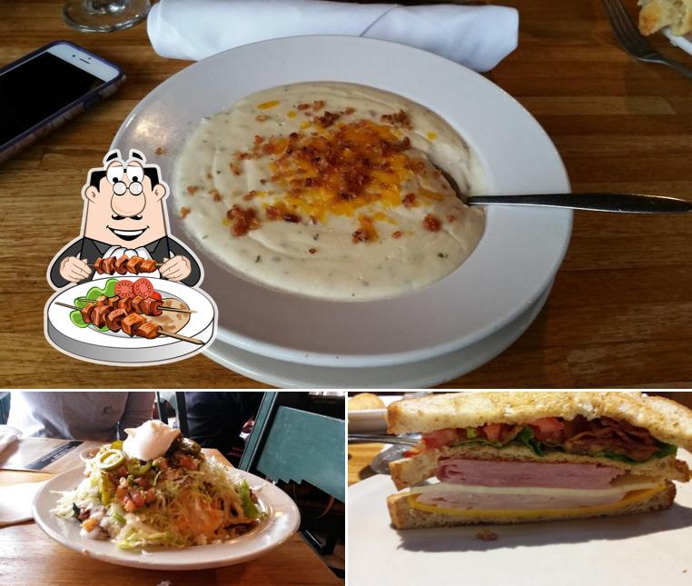 Rafferty's Restaurant & Bar, Memphis - Restaurant menu, prices and reviews