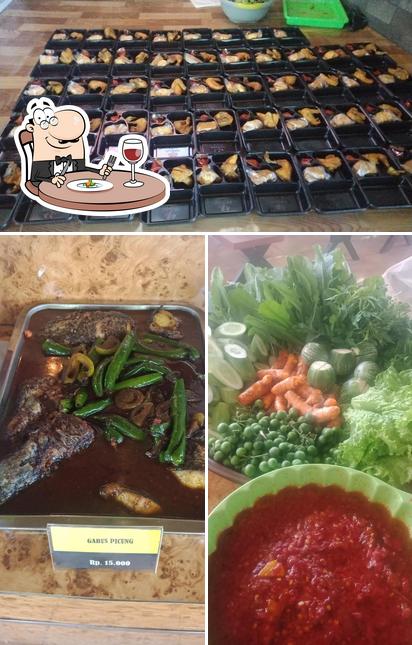 Resto Sunda Kampung Budaya restaurant, Karawang - Restaurant reviews