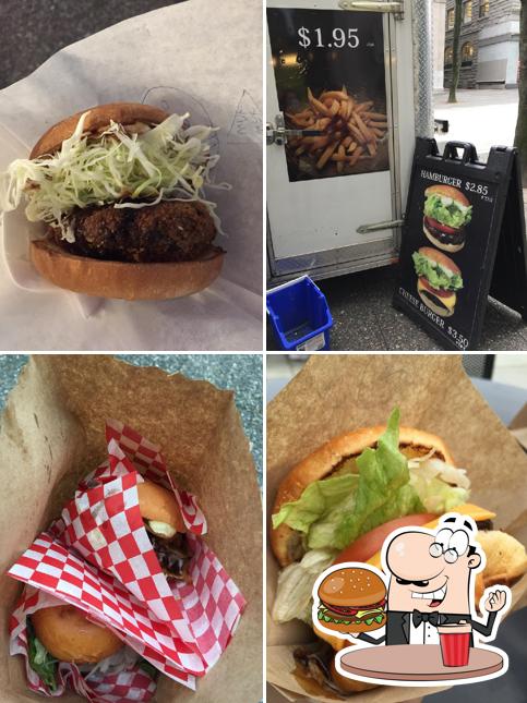 Wakwak Burger, 511 Granville St in Vancouver - Restaurant reviews