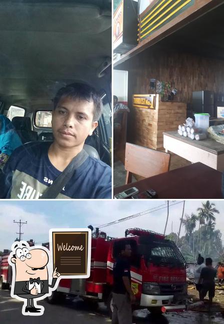 Cafe Warkop E Tarigan, Tigalingga, V6VH+X47 - Restaurant reviews
