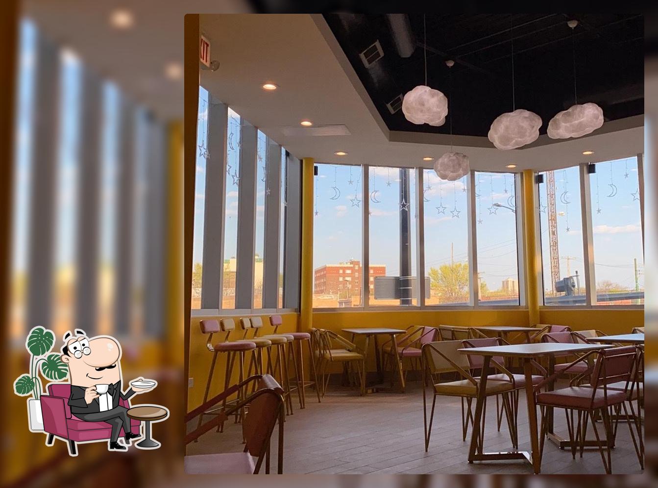 Moon Flower House, Chicago - Restaurant menu, prices and reviews