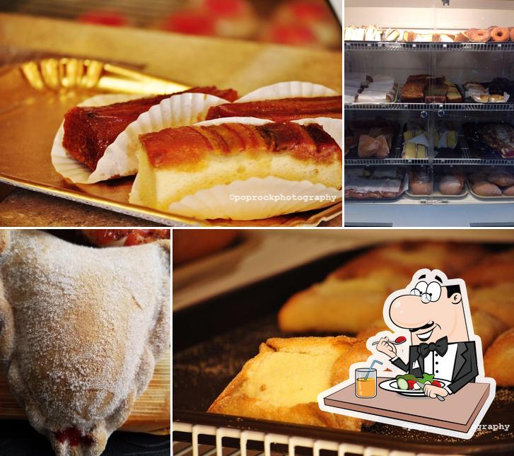 Manolo's Bakery in Charlotte - Restaurant menu and reviews