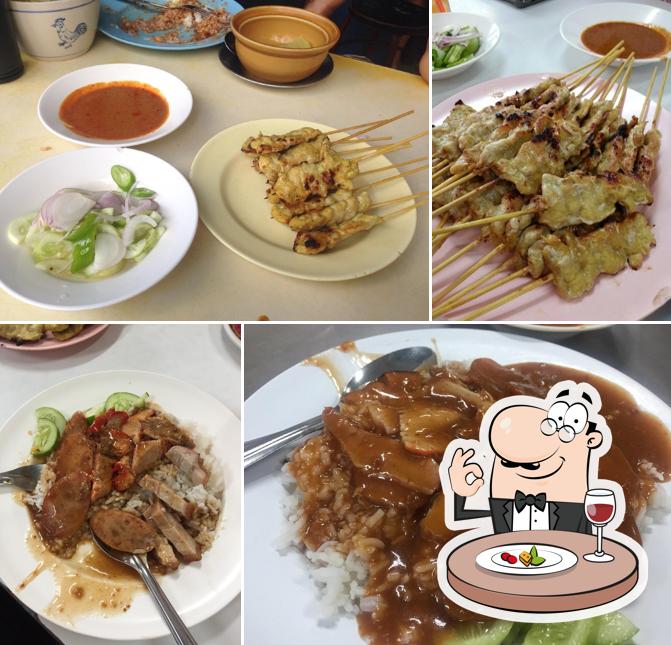Chong Kee Moo Satay, Bangkok - Menú del restaurante, precios y reseñas