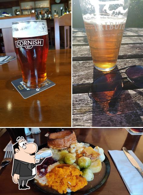 The Blue Anchor Inn in Fraddon - Restaurant reviews