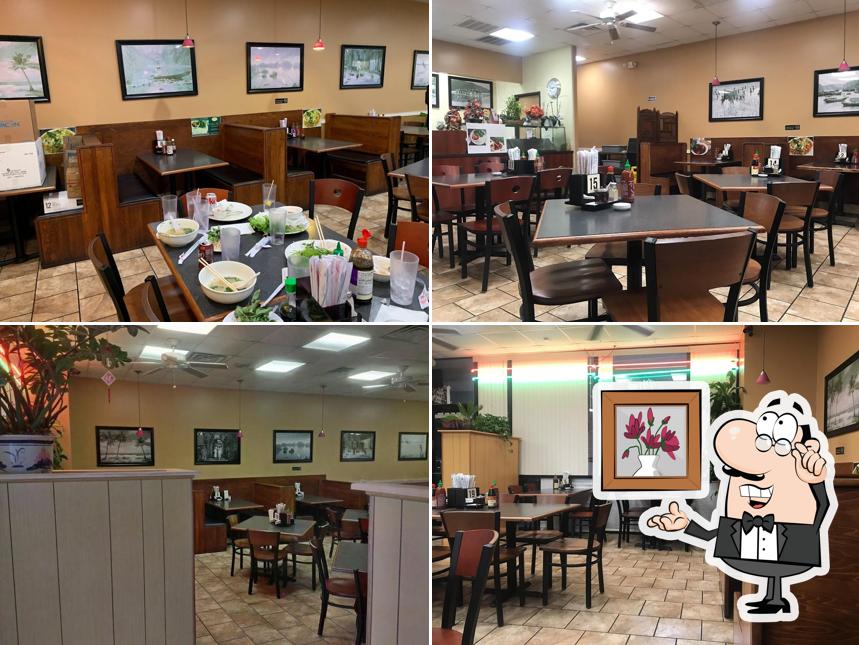Top 10 restaurants with beef noodle soup in Houston, august 2025 ...
