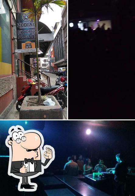 Zodiac pub & bar, Medan - Restaurant reviews