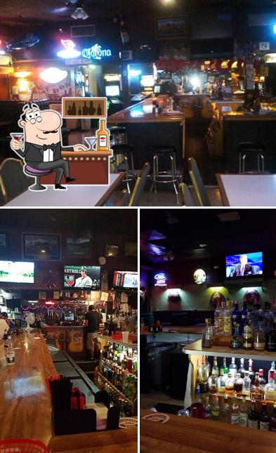 Purple Turtle Sports Bar & Night Club, Phoenix - Restaurant menu ...