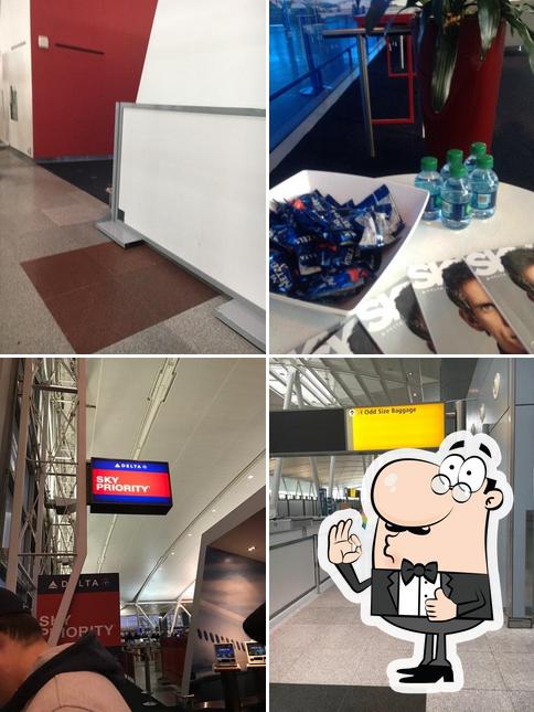 Delta Sky Priority Check-in Lounge, Nueva York - Opiniones del restaurante