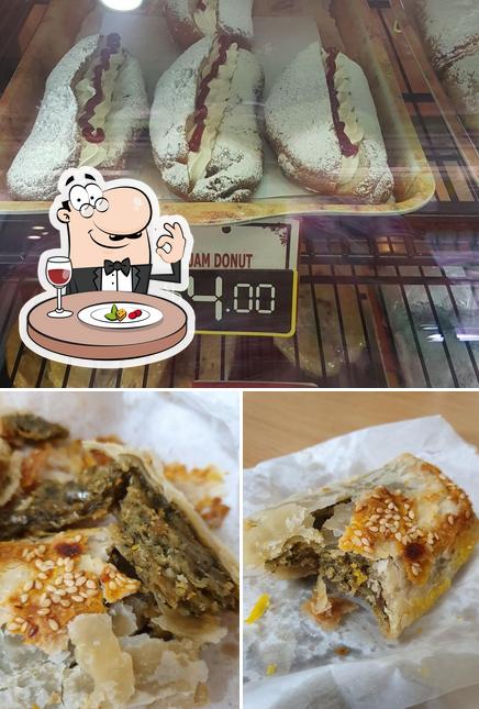 J&S Hot Bread Shop, Kippa-Ring - Restaurant menu, prices and reviews