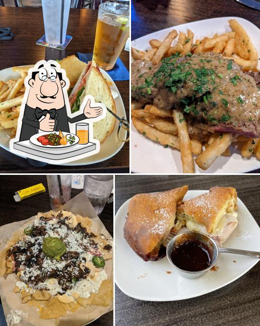 Social House Kitchen & Bar in Bakersfield - Restaurant reviews