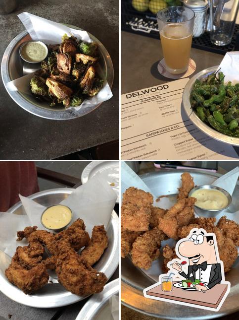 Delwood, Cincinnati - Restaurant menu, prices and reviews