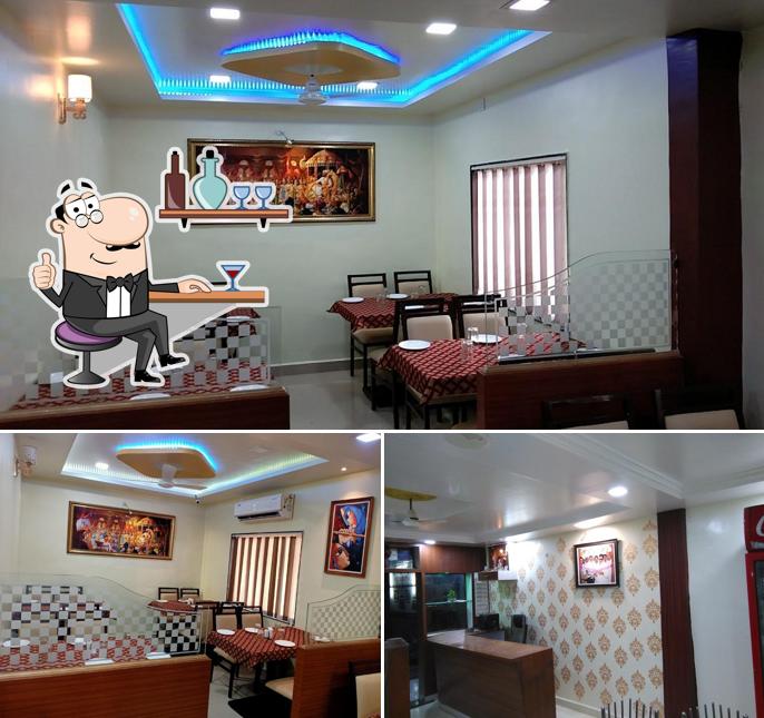 Neelam Restaurant, Pune - Restaurant reviews