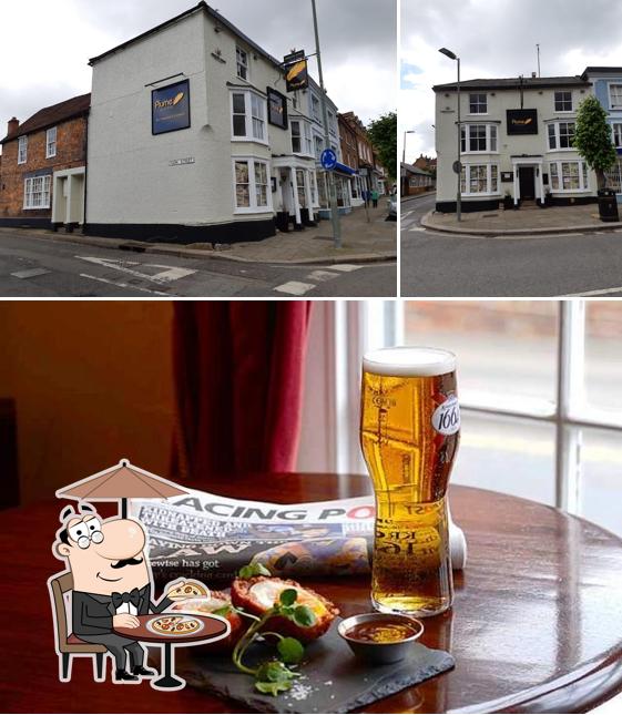 The Hungerford Arms Pub in Hungerford - Restaurant menu and reviews
