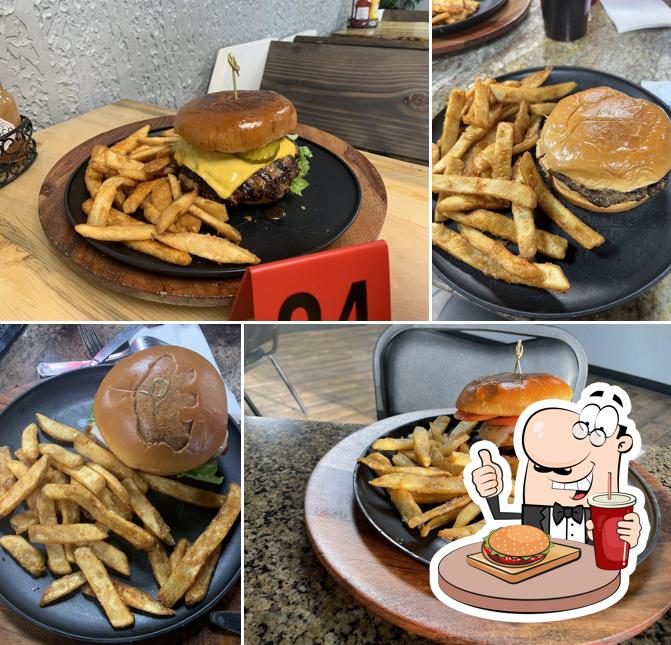 Alaskan Burger & Brew in Anchorage - Restaurant menu and reviews