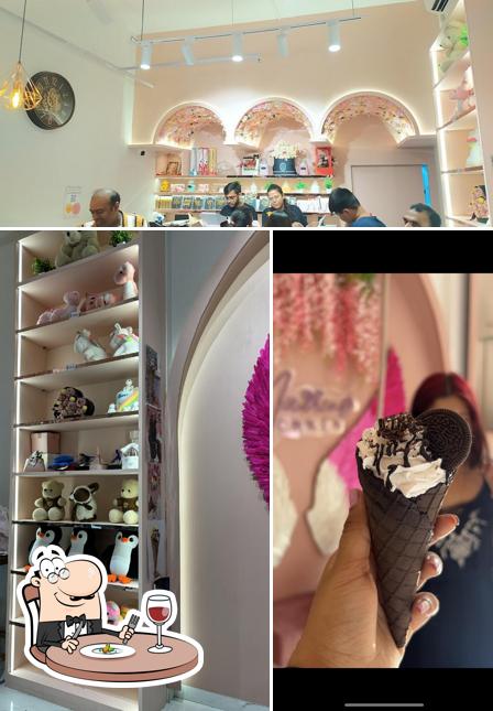 Maxus Cakes, Mumbai - Restaurant menu, prices and reviews