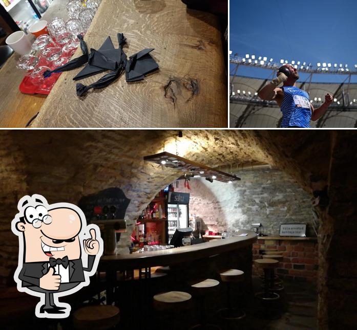 Levist Väljas pub & Bar, Tallinn - Restaurantspeisekarten und Bewertungen