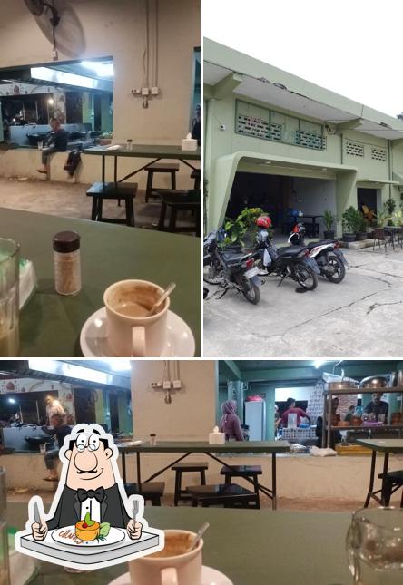 Lintas Aceh Coffee & Mie Aceh, Medan - Restaurant menu, prices and reviews