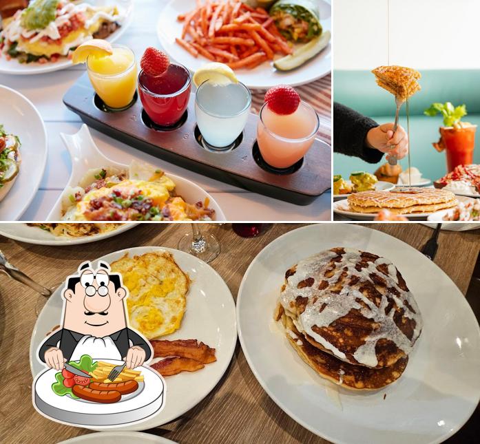 Broken Yolk Cafe, 9435 S Rainbow Blvd Suite A150 in Las Vegas ...
