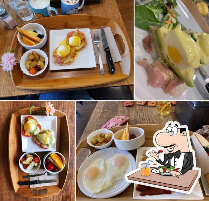 Danoo Cafe, Vancouver - Restaurant menu, prices and reviews