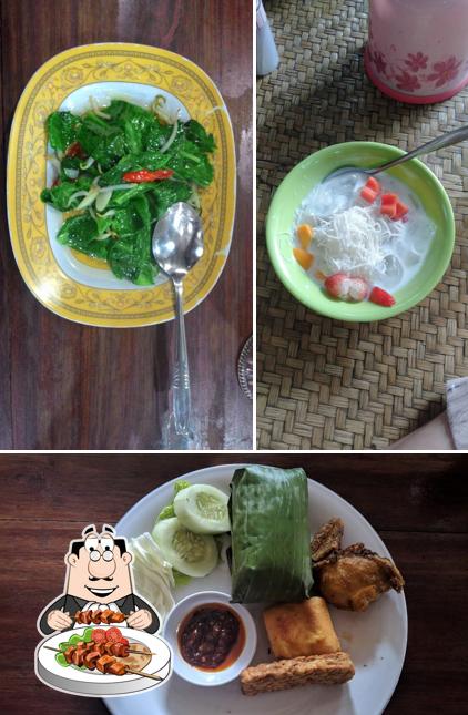 Resto Saungkuring Tubagus restaurant, Bandung, Jl. Terusan Tubagus ...