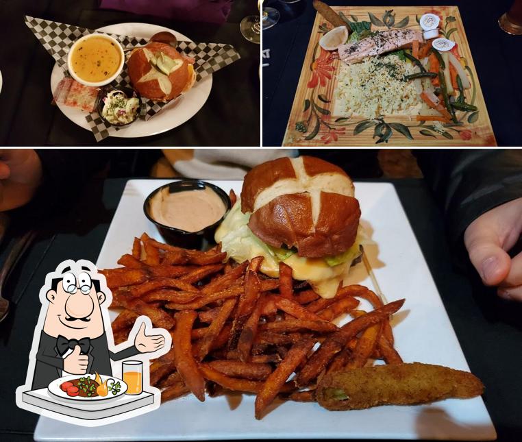 Pinewood Motor Inn, Espanola - Restaurant menu, prices and reviews