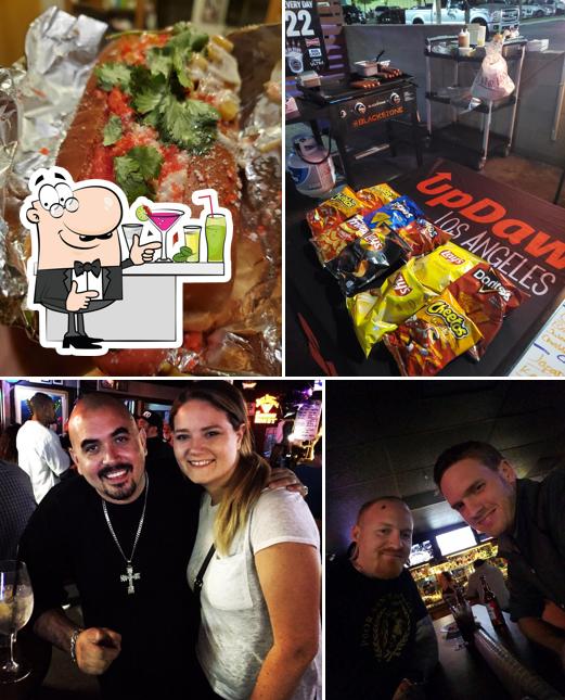The Blue Door Bar in Fullerton - Restaurant reviews