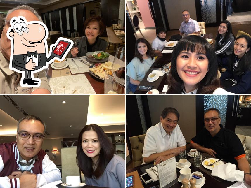 Nostalgia Lounge Bar, Pasig - Restaurant menu and reviews