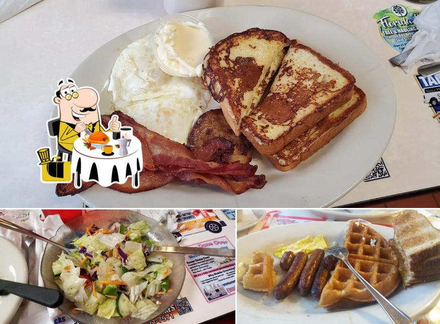 Three Coins Diner, 7410 N Nebraska Ave in Tampa - Restaurant menu and ...