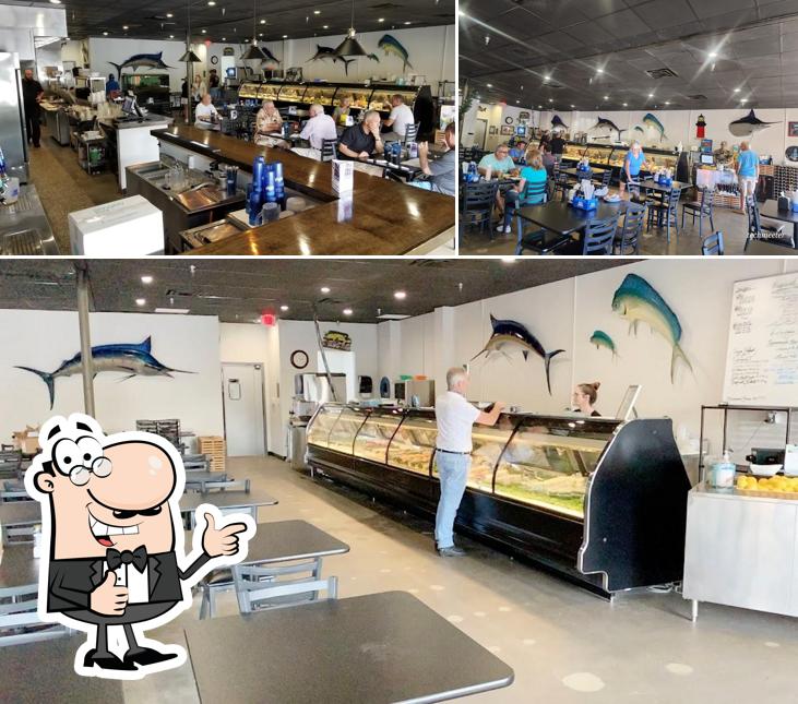 Lighthouse Seafood Market & Cafe, Lake Mary - Restaurant menu, prices ...