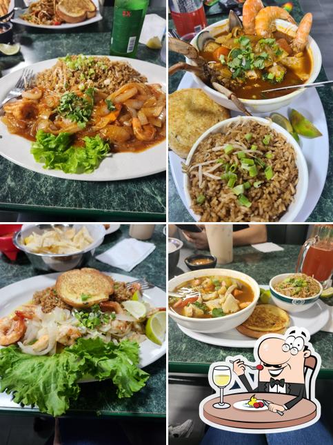 Maxis Seafood & Oyster Bar 2, Humble - Restaurant menu, prices and reviews