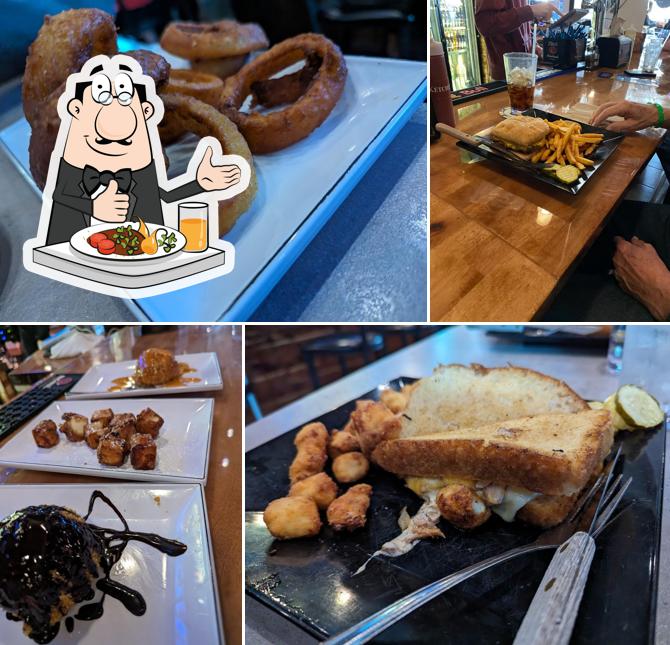 The Gym Bar & Grill, Sauk City - Restaurant menu, prices and reviews