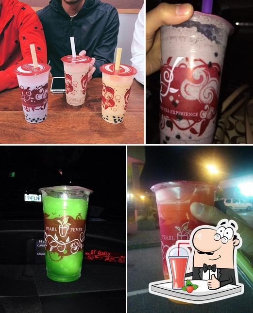 Pearl Fever Tea House, 10330 152 St in Surrey - Restaurant menu and reviews