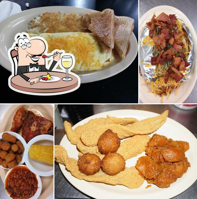 Blue Ribbon Diner in Muldrow - Restaurant menu and reviews