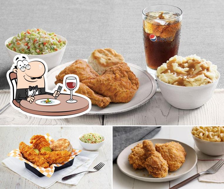 KFC, 6900 E Broad St in Columbus - Restaurant menu and reviews